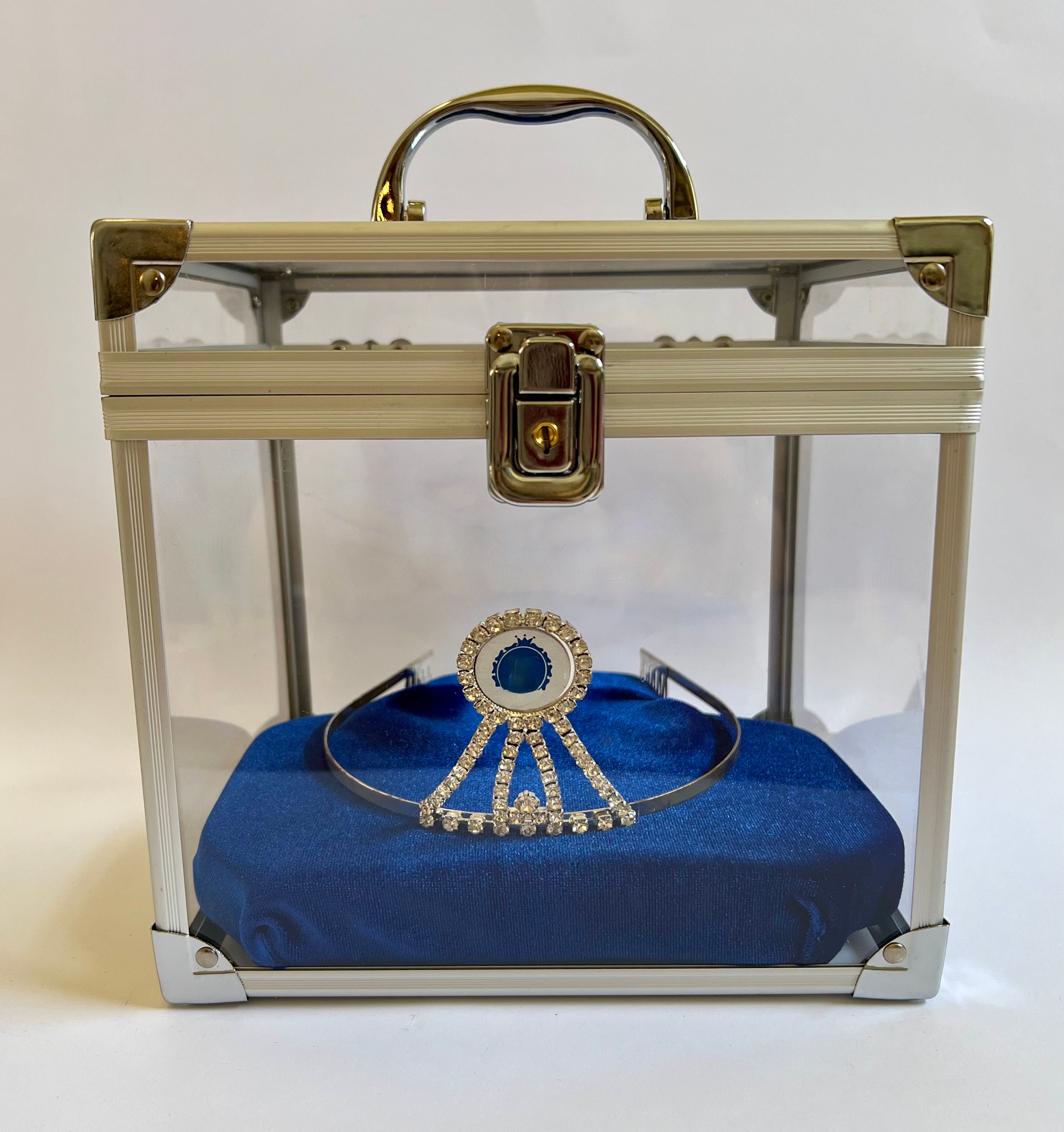 Crown or Tiara Carrying Case With Custom Velvet Cushion - Etsy