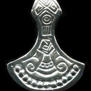 Viking / Norse / Slavic - Perun's Axe - Thor's Hammer - Borre Style ...