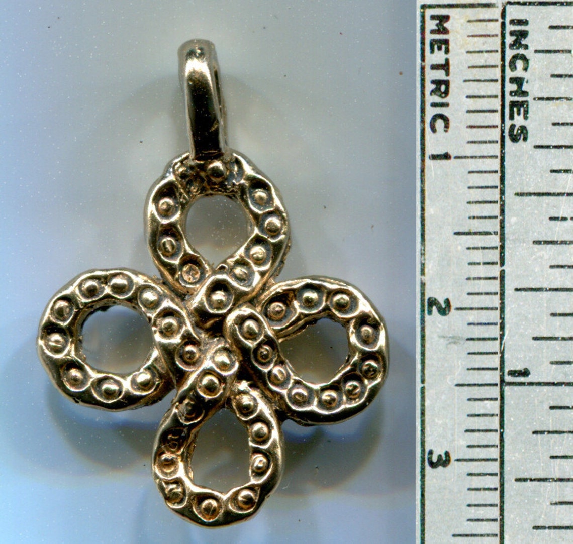 Gorgon Loop / Looped Cross / St. John's Cross / St. Hannes | Etsy