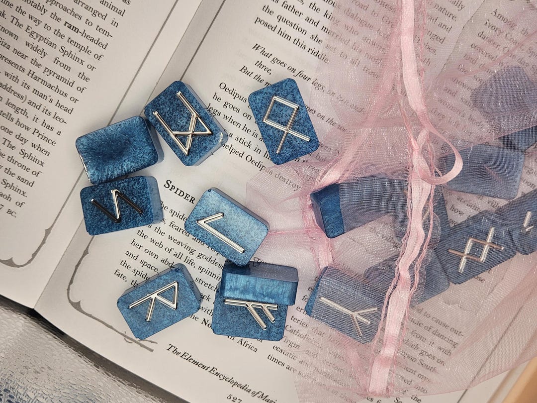 Handmade Resin Rune Set With Acrylic Paint Inlay - Divination Set ...