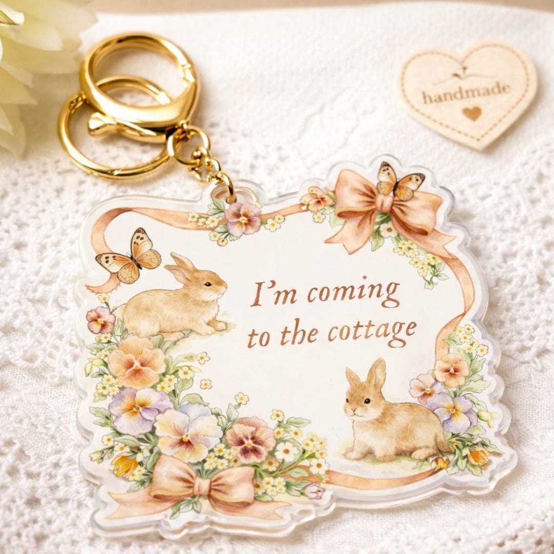 Cottagecore Floral Keychain With “i’m Coming to the Cottage” Quote ...