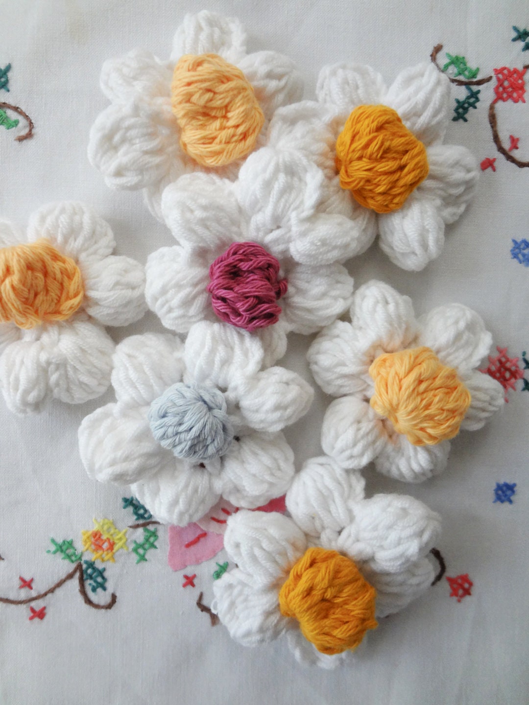 CROCHET PATTERN: Big Puffy Flowers, Crochet Flower, Crochet Daisies ...