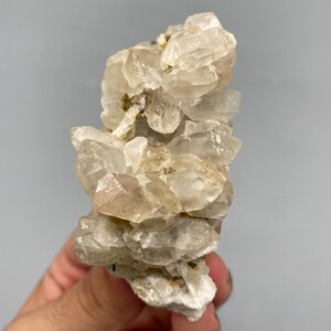 Topaz Specimen With Quartz and Albite From Skardu , Pakistan , 105 ...