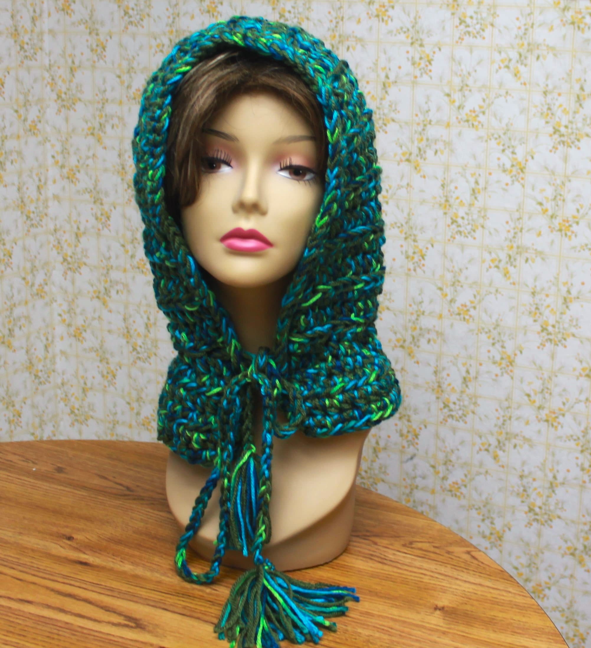 Oversized Hood, Hooded Cowl, Chunky Hood, Hooded Scarves, Tassels Hood Crochet Adult Pixie Hood ...