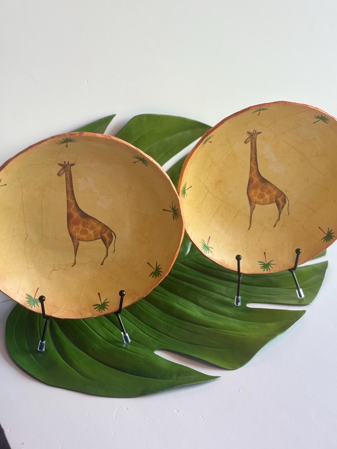 Handcrafted Wooden Bowls From Africa, Depicting a Giraffe and Palm ...