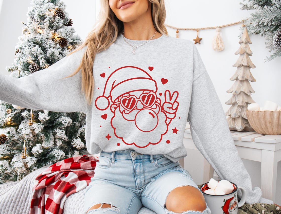 Santa Bubble Gum SVG Bundle, 4 Retro Santa Designs, Cute Santa Blowing ...