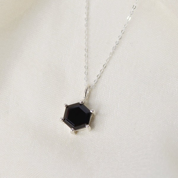 8mm Black Diamond Necklace - Etsy