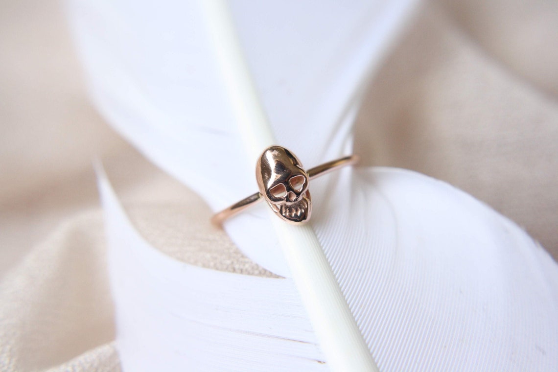 Anello teschio d'argento gioielli Memento Mori anello - Etsy Italia