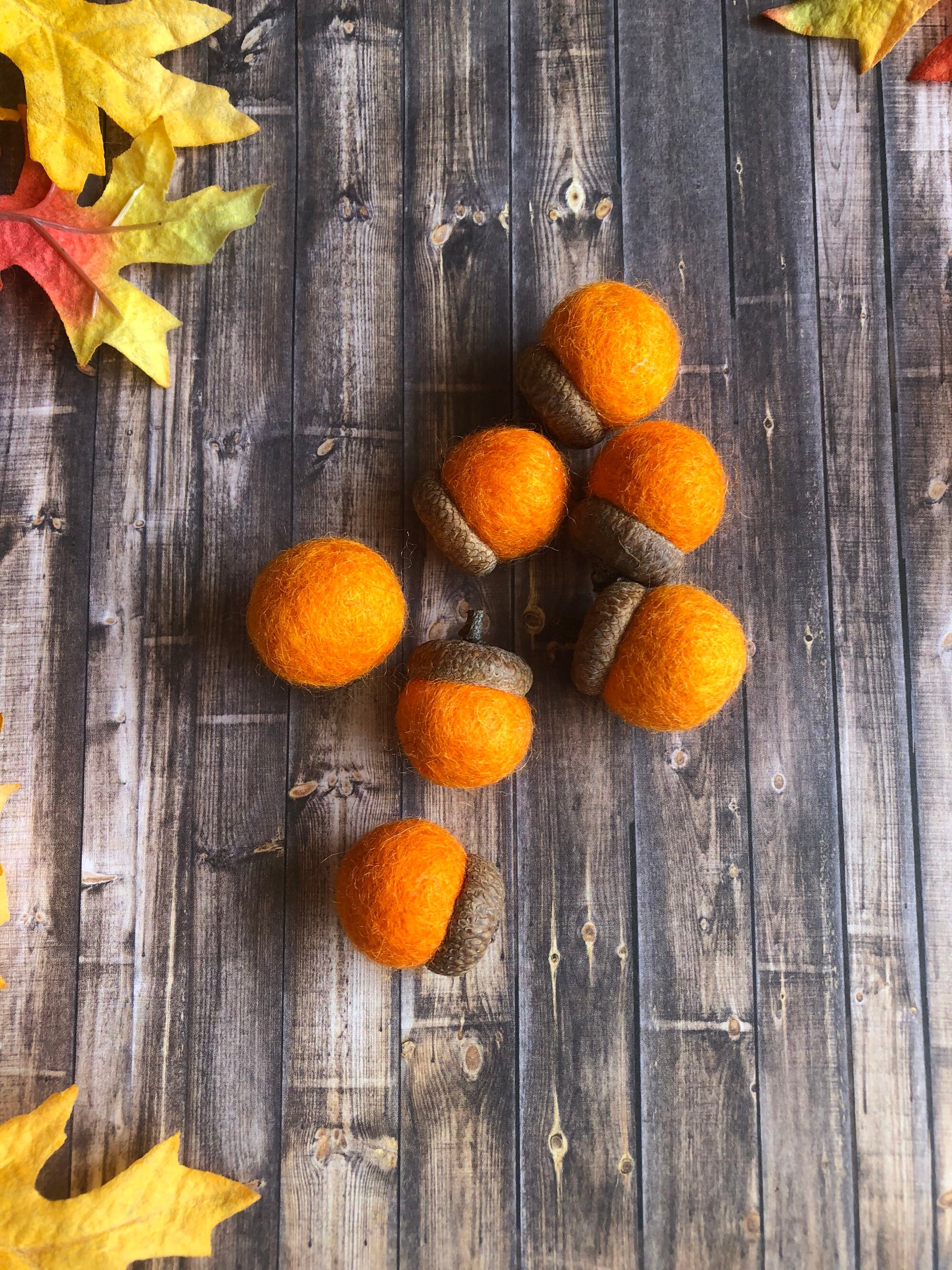 Lot of 10 Orange Felt Acorns Felt Acorns Felt Balls Pumpkin | Etsy