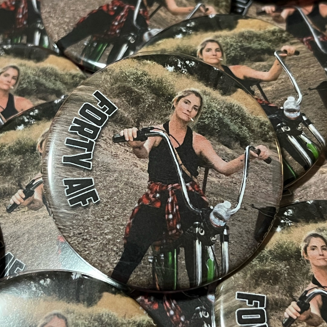 Forty AF Milestone Birthday Pin Party Favours for Birthday, 40th ...