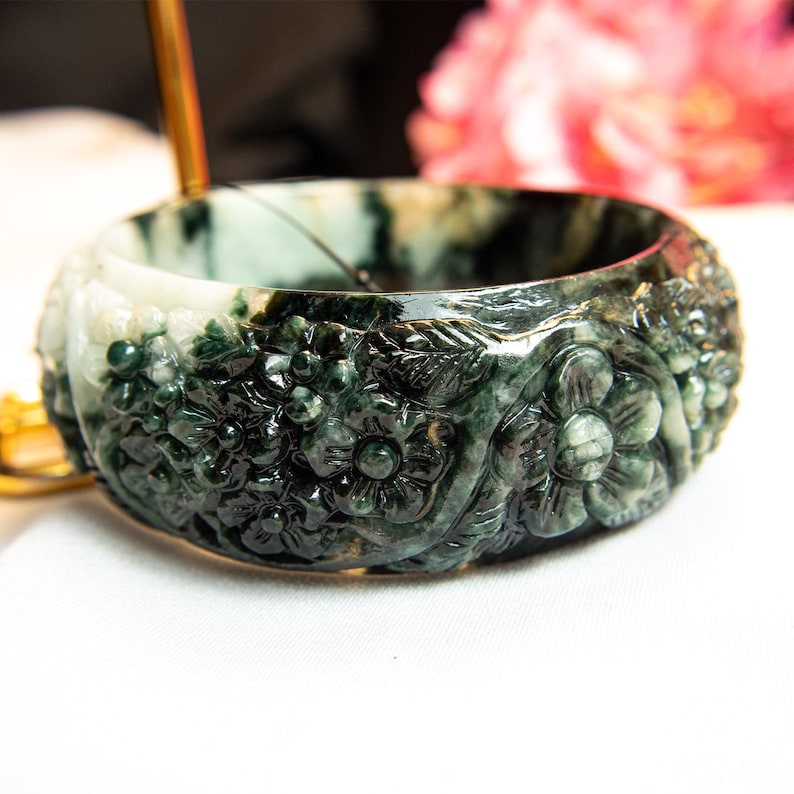 Burmese Jadeite Bangle: Hand-carved Pikul Flower Amulet, Moss-in-snow ...