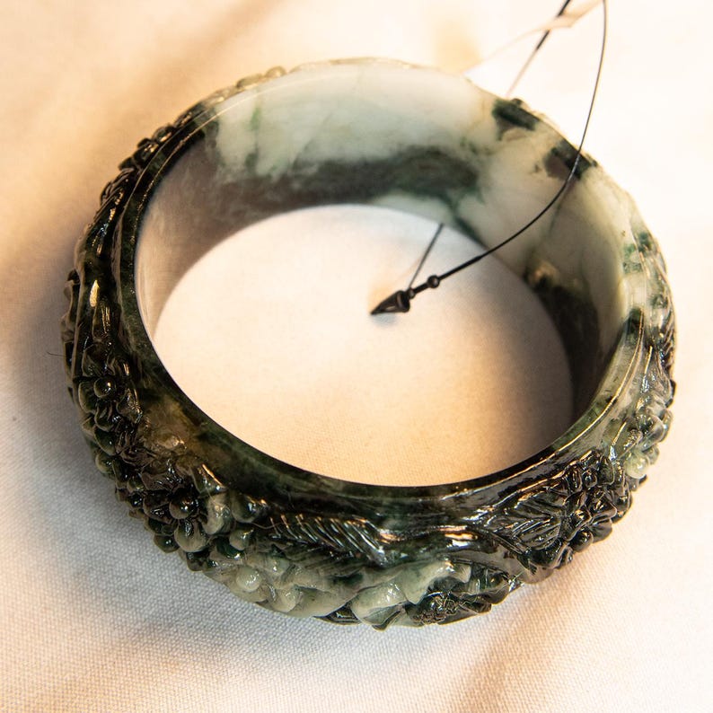 Burmese Jadeite Bangle: Hand-carved Pikul Flower Amulet, Moss-in-snow ...