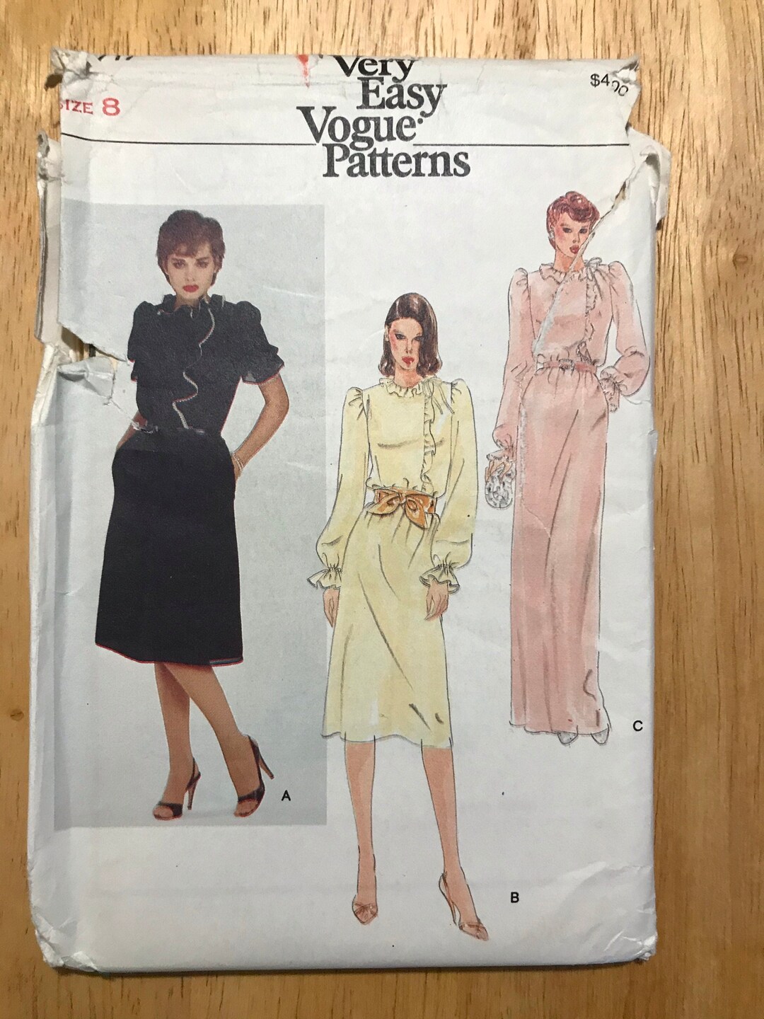 Vogue Sewing Pattern 7717 Very Easy Misses Dress in 3 Lengths Ruffled ...