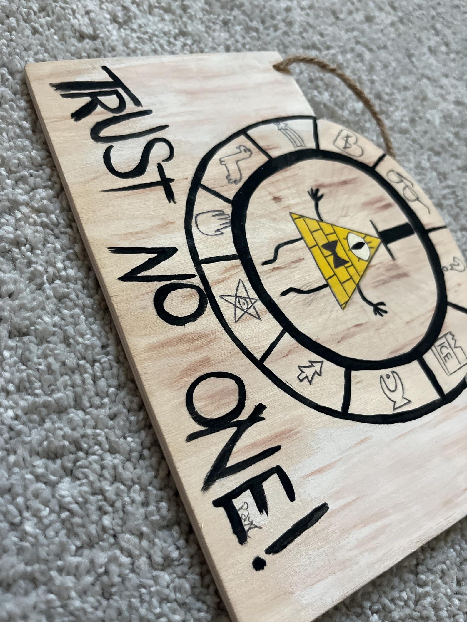 Gravity Falls Handpainted TRUST NO ONE Sign Reference - Etsy