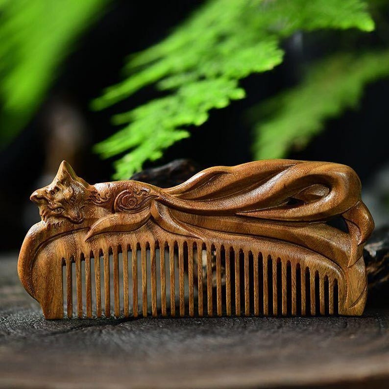 Hand-carved Green Sandalwood Comb, Exquisite Gift, Recumbent Fox Design ...