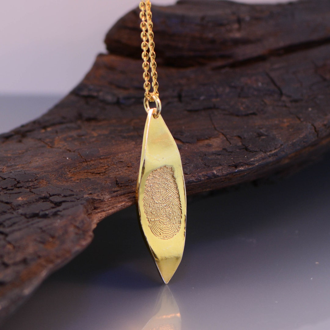 Fingerprint Pea Pod Gold Pendant - Etsy