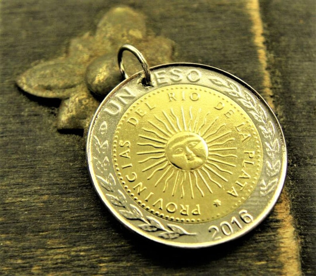 Dije Moneda Sol Argentina Dije bimetálico de oro y plata - Etsy España