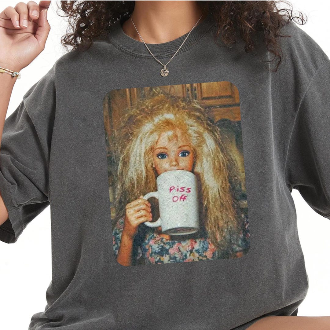 Funny Trendy Distressed Doll Face Drinking T-shirt, Sarcastic Weirdcore ...