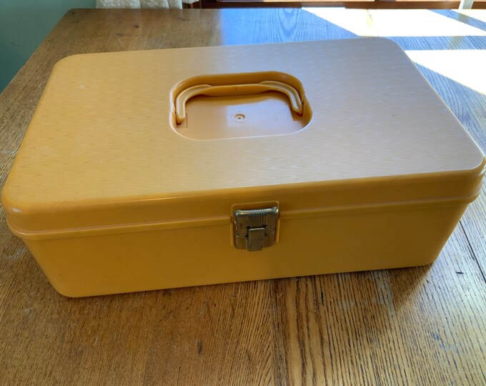Vintage Thread Box, Harvest Gold 1970s, Nice Condition, Wil-hold Wilson ...