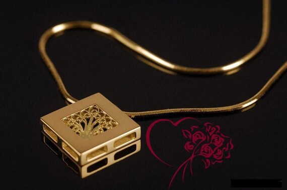 Filigree pendant in 18K gold. Salamanca Collection Pendant and | Etsy