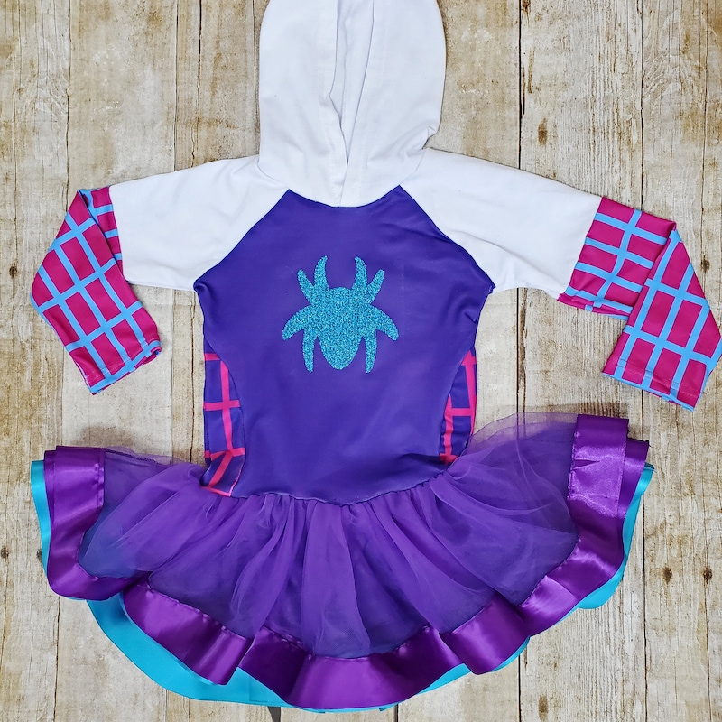 Baby Ghost Gwen - Etsy