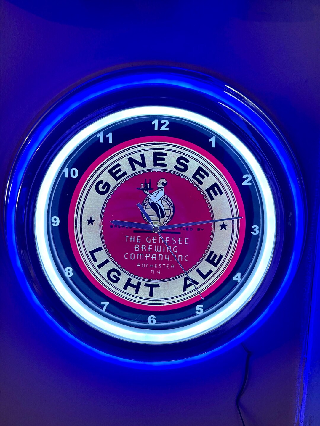 Genesee Light Beer Bar Man Cave Blue Neon Style LED Retro Wall Clock ...