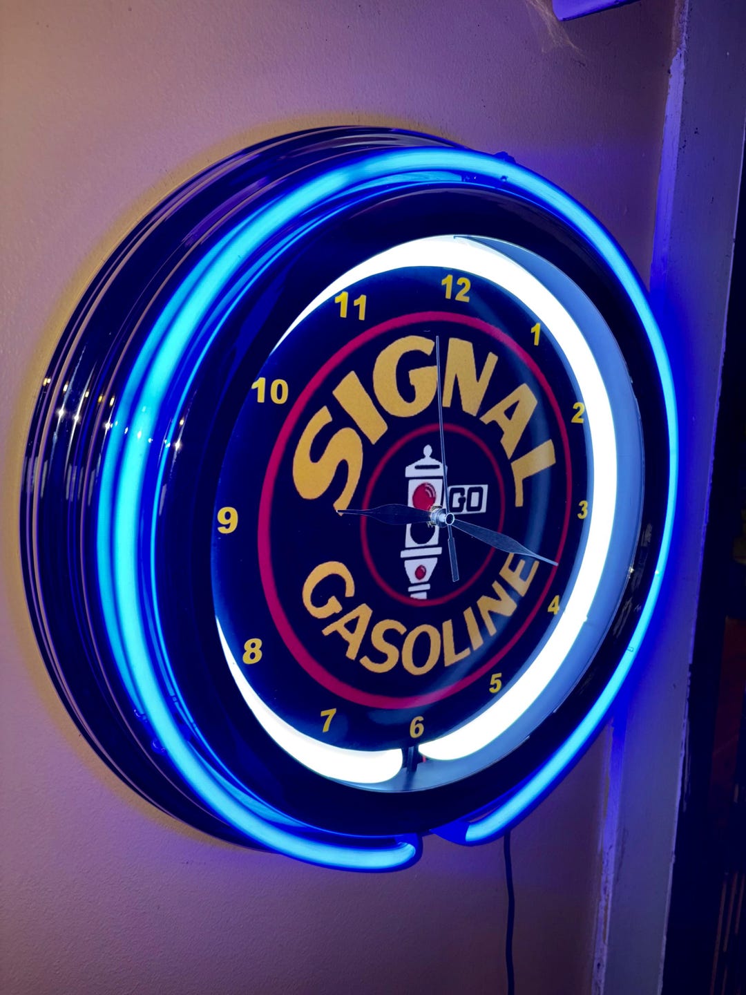 Signal Oil Gas Service Station Garage Mechanic Bar Man Cave Blue Neon ...