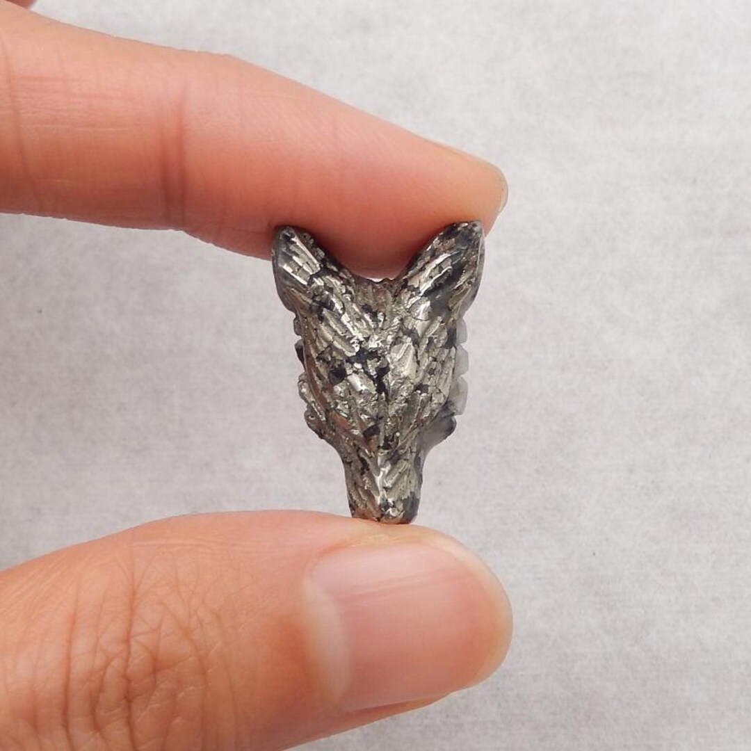 Carved Natural Stone Pyrite Wolf Head Gemstone Pendant Bead, Popular ...