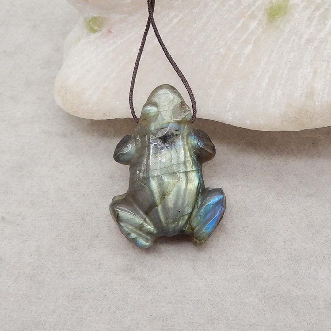 Hot Sale! Carved Natural Flash Labradorite Frog Gemstone Pendant Bead ...
