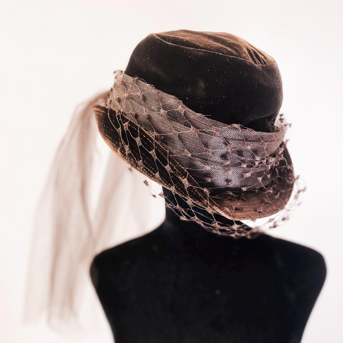 Vintage 1940s 50s Lord & Taylor Brown Velvet Hat With Veil and Ribbon ...