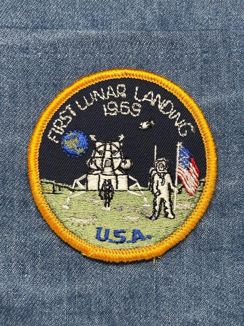 Moon Landing Collectable Patch: Sew-on Round Navy-gold - 1969 Space ...