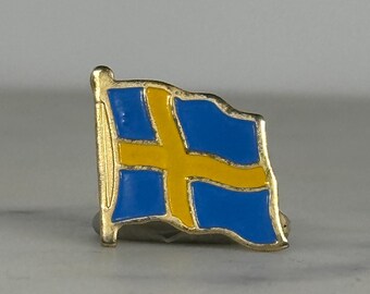 Sweden Flag Enamel Pin: Gold Trim Blue & Yellow - Patriotic Accessory ...
