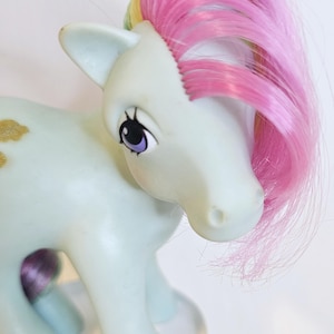 Vintage G1 Sunlight My Little Pony 1980s Rainbow Hair Pastel Blue Girly ...