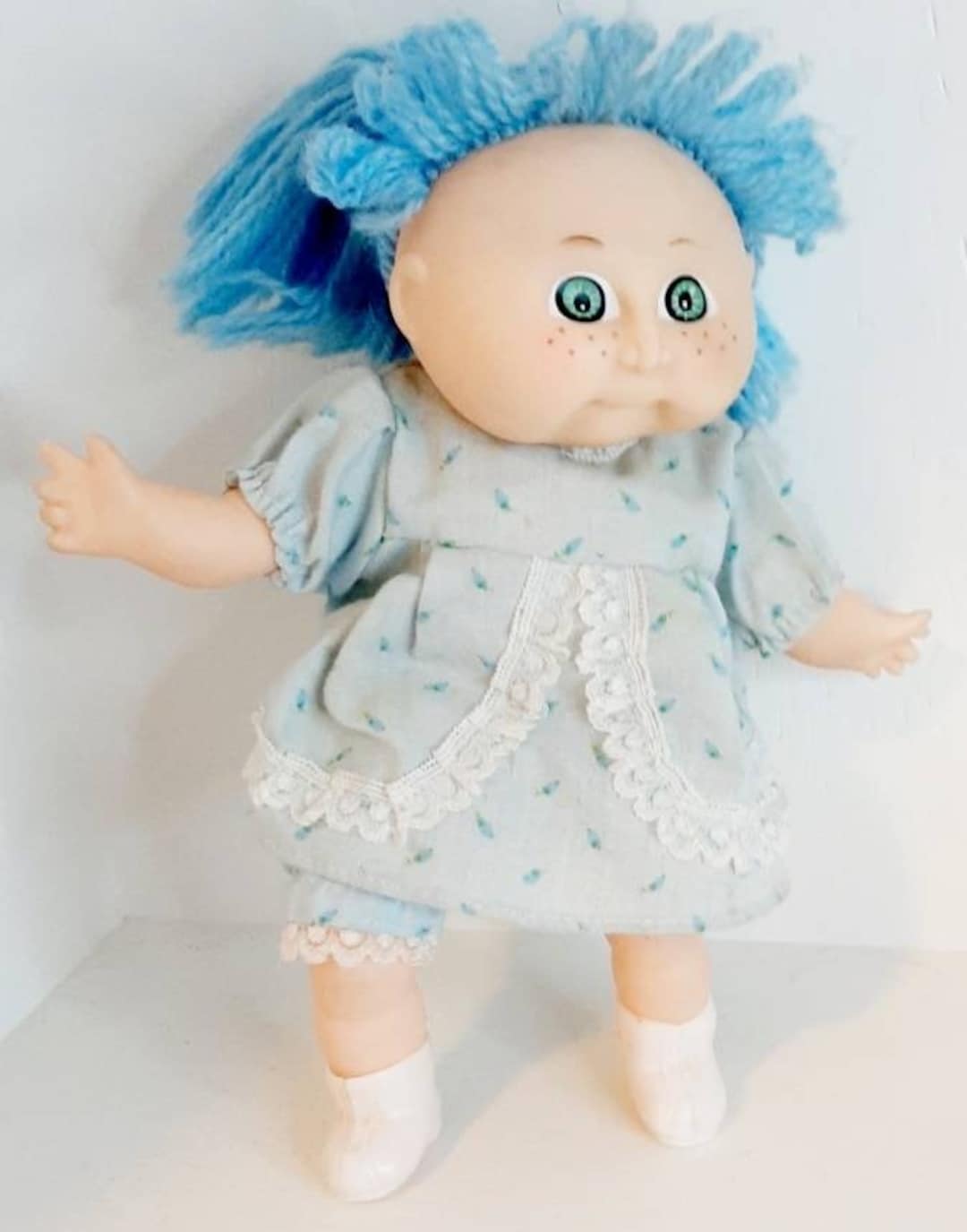 Vintage Mini Cabbage Patch Kid Clone Doll Blue Yarn Hair Blue Eyes ...
