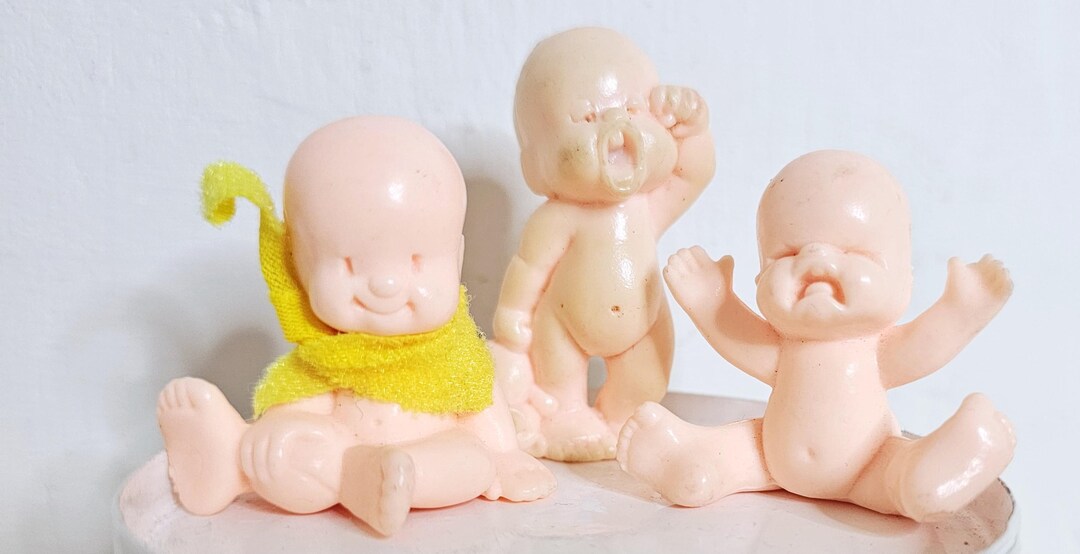 Vintage Hasbro Lil Babies Figurine Oodles Vinyl Baby Doll Figurines ...