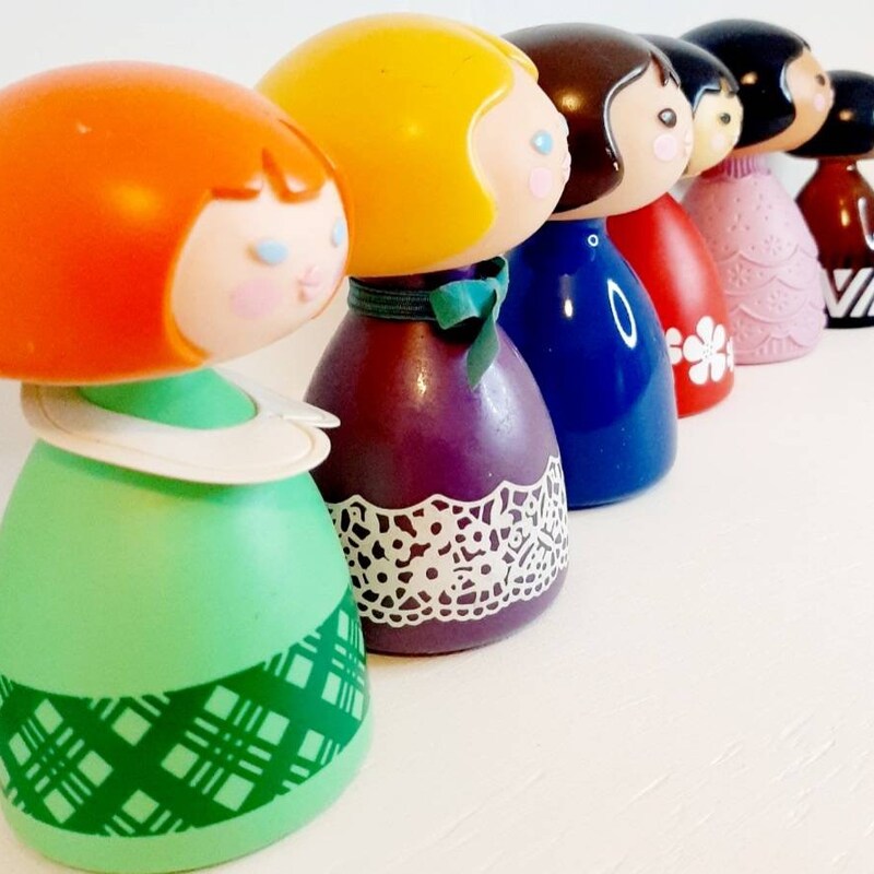 Avon Small World - Etsy