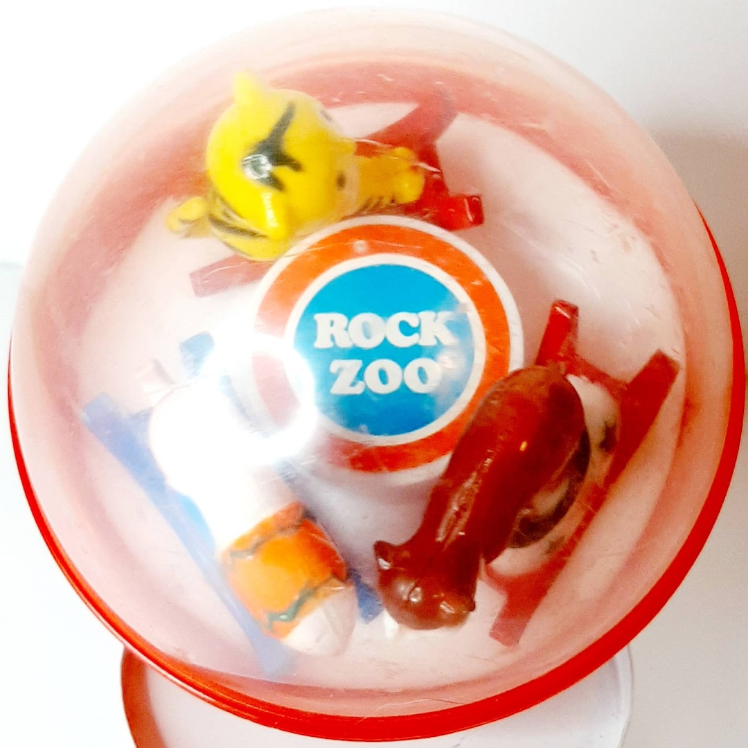 Vintage Roly Poly Musical Chime Ball Rock Zoo Baby Toy Kitsch Nursery ...