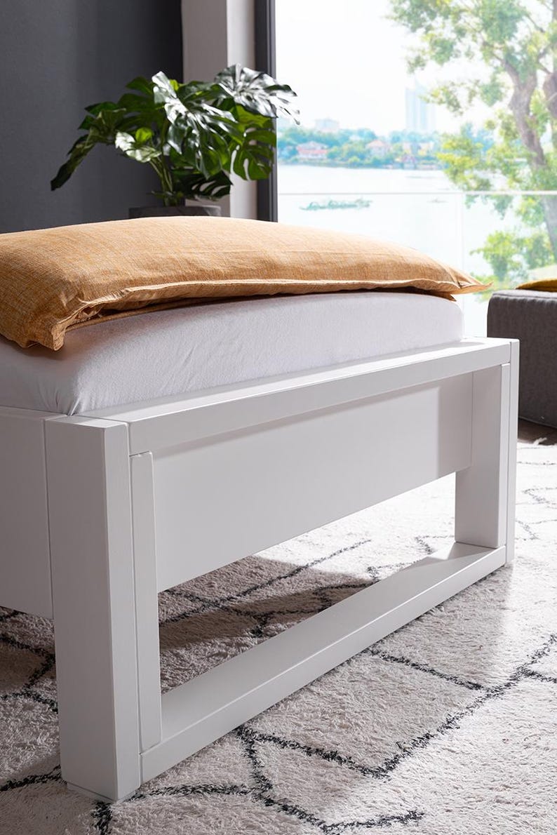 RIMA BALI Family Bed 270x200 – White Lacquered Beech | Metal-free ...