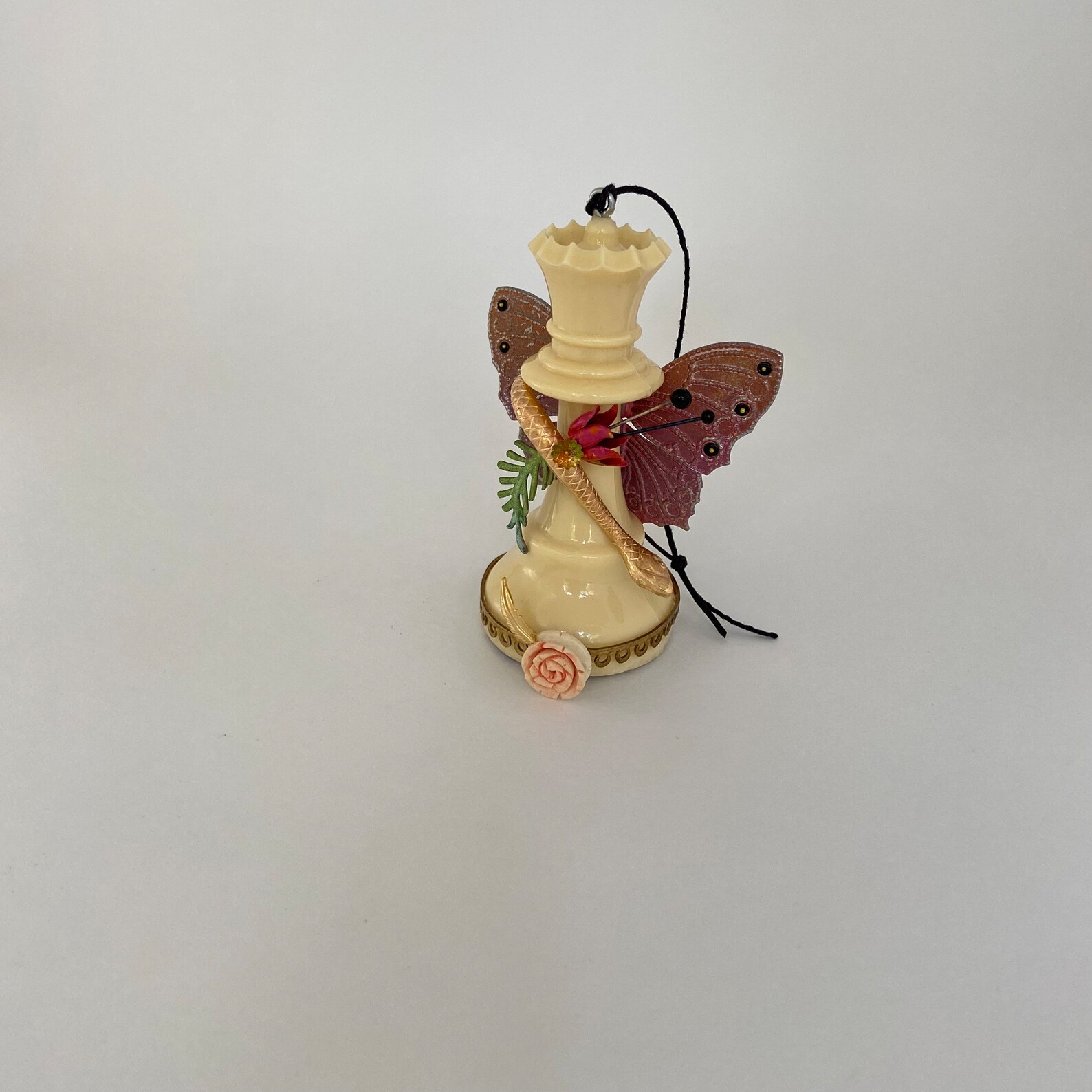 Ivory Queen Chess Ornament. Stauton Style. Butterfly - Etsy