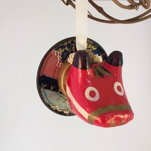 Akabeko Cow. Faux Taxidermy Ornament. Japanese Folk Art. Antique Crazy ...