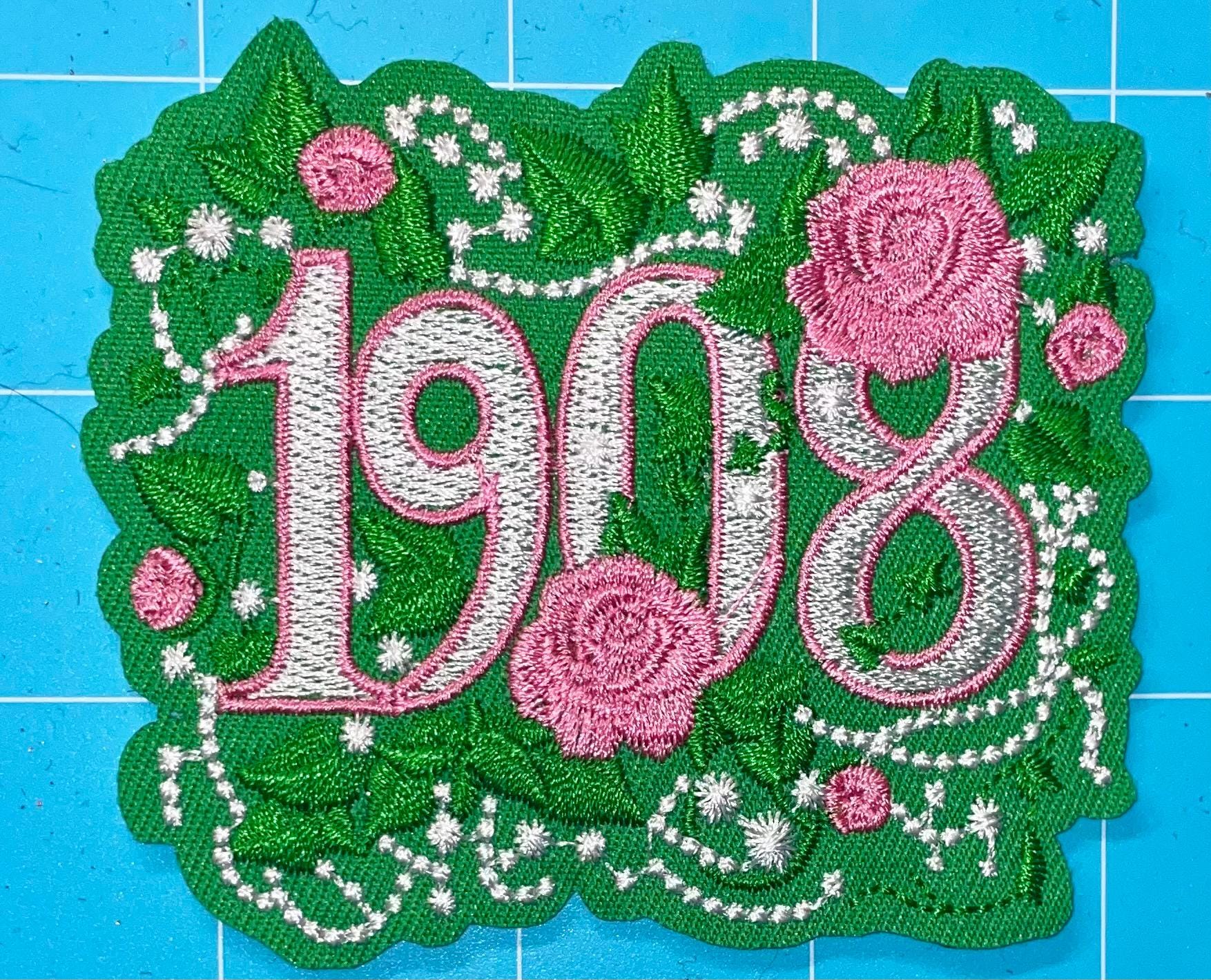 Alpha Kappa Alpha “AKA” Iron on Patches.5/15 Bundle Pack - Etsy