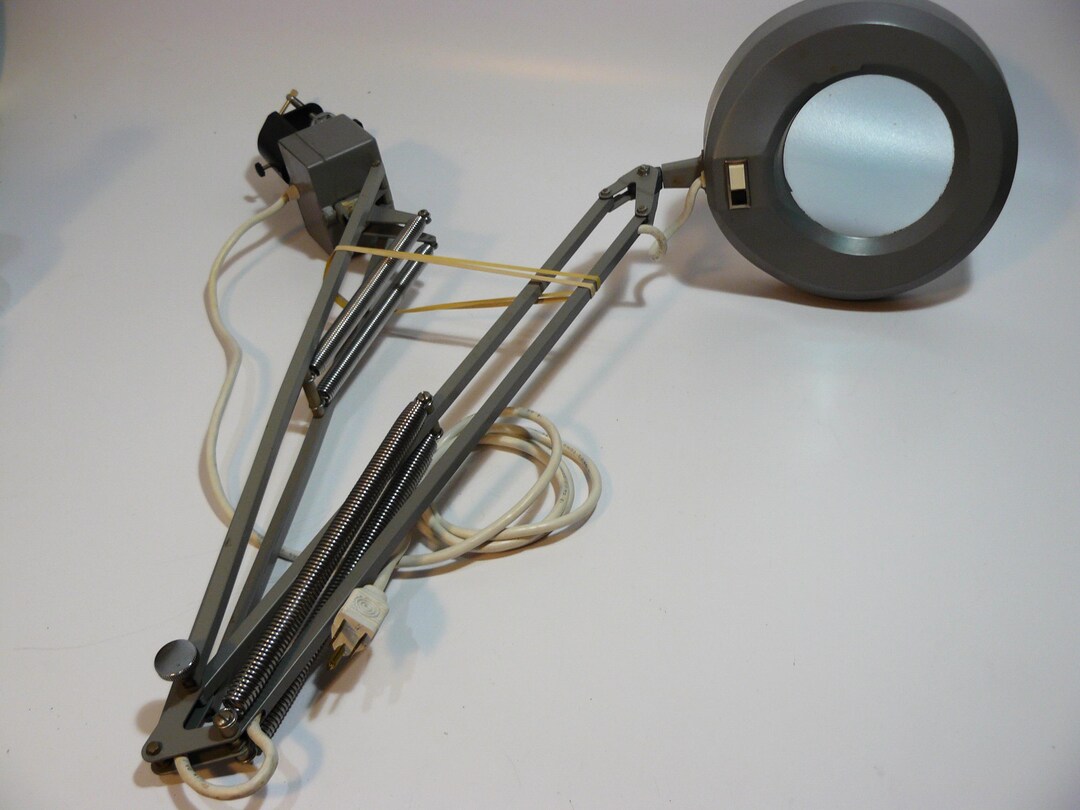Vintage Luxo Magnifier Desk Clamp Lamp Metal Drafting Architect Lamp ...