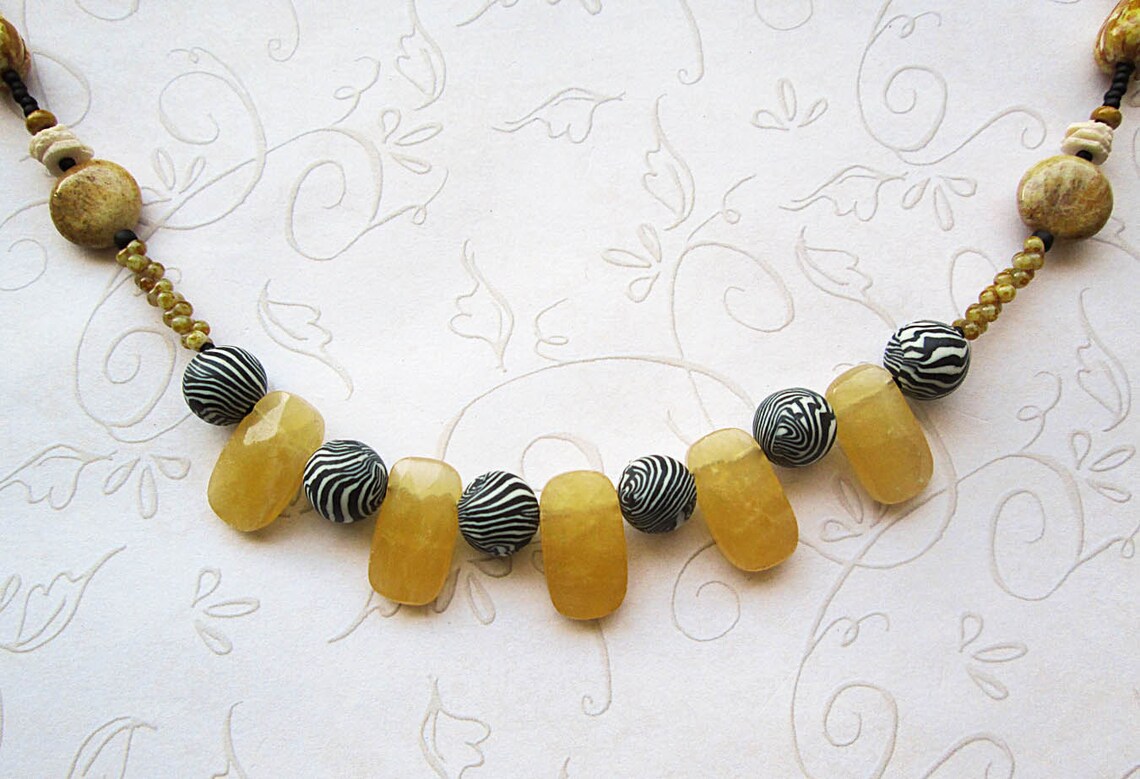 Mustard Necklace, Black Beaded Necklace, Beadwork, Single Strand ...