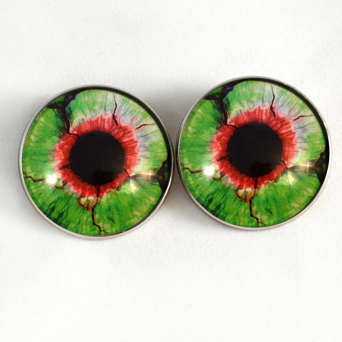 10mm - 30mm Green and Red Zombie Button Eyes Sew on Shank With Loop ...