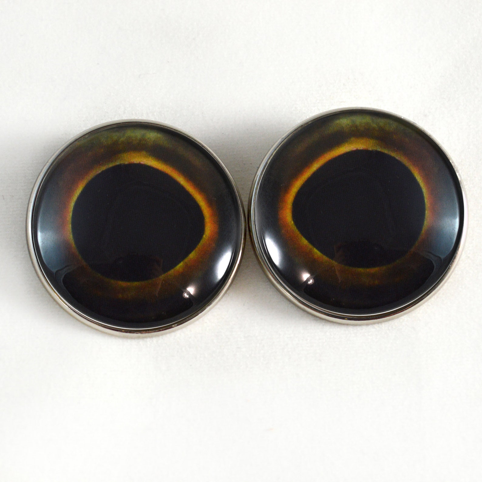 10mm - 30mm Realistic Dark Fish Yellowtail Button Eyes Sew on Shanks ...