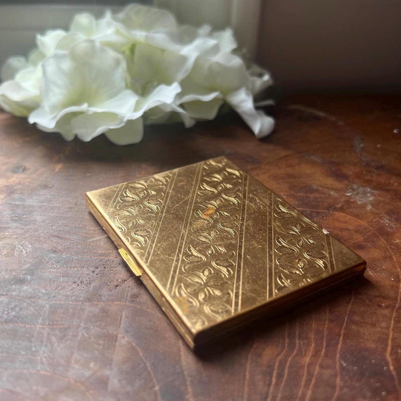 Collectible Elgin American Compact - Etsy