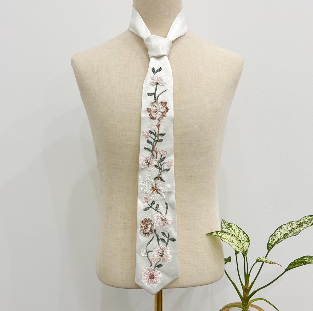 Embroidered Floral Lace Tie,elegant Pink Flower Lace Satin Necktie ...