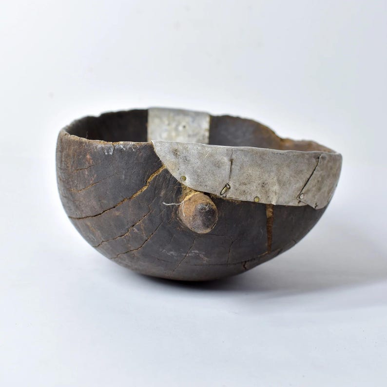 Hutu or Tutsi Wood Bowl Rwanda Burundi - Etsy