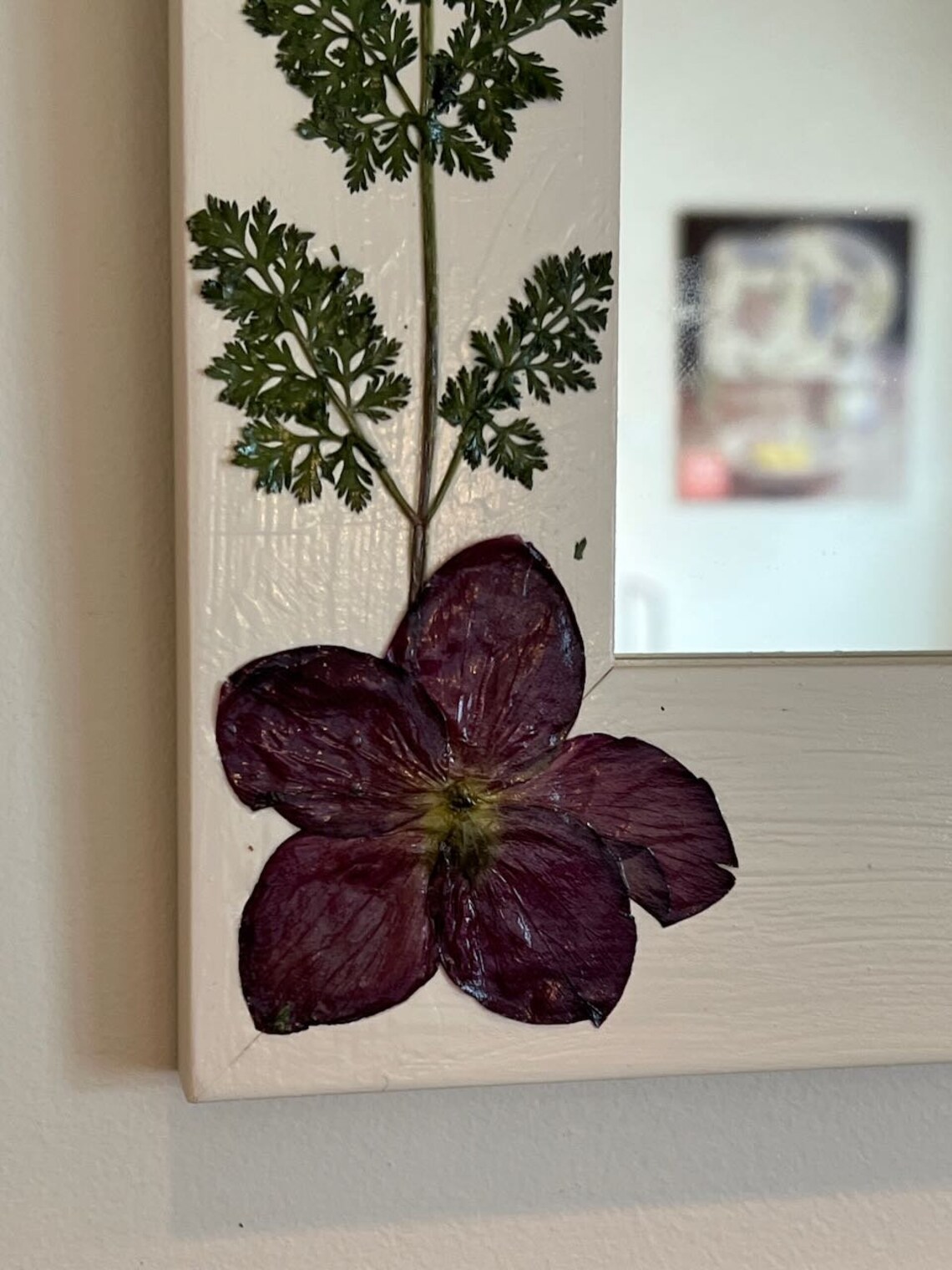 PRESSED FLOWER FRAME, Wood Frame Mirror, Pressed Flowers on Wood ...