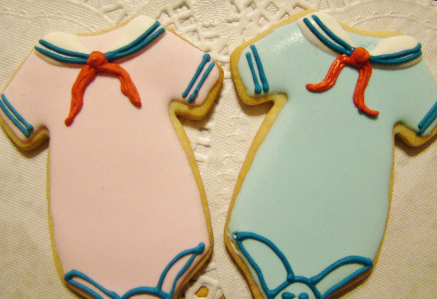 Baby Onsie cookie favors | Etsy